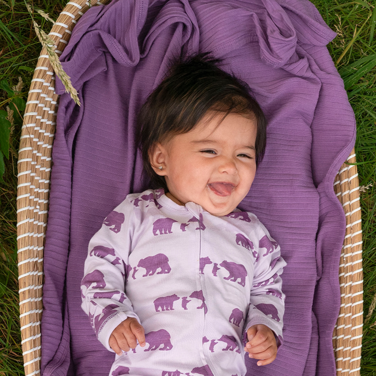 Kate Quinn Essentials – kate quinn